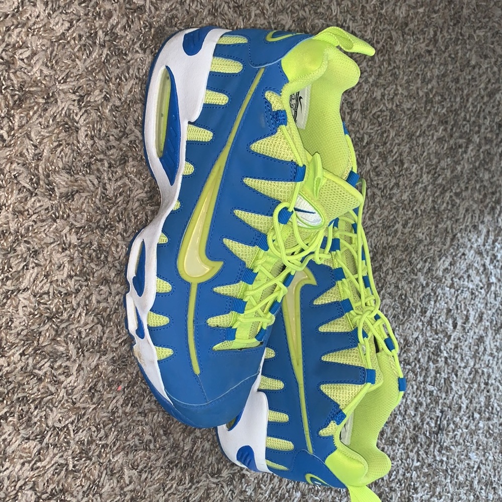 Men’s Blue And Neon Nike Shoes - Gem